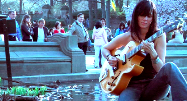 Guitarist Michelle Marie | Queens Latino