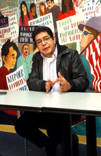 Activista hondureño denuncia el desplazamiento en su país por pandillas ...