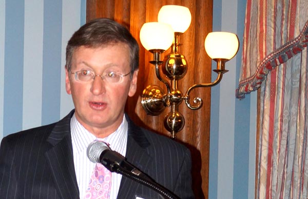 William Schwitzer entre los mejores abogados en Nueva York | Queens Latino