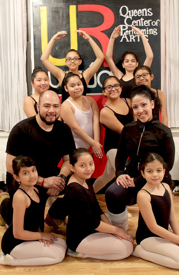 Urzúa Dance Academy enseña ballet y zumba en La Roosevelt | Queens Latino