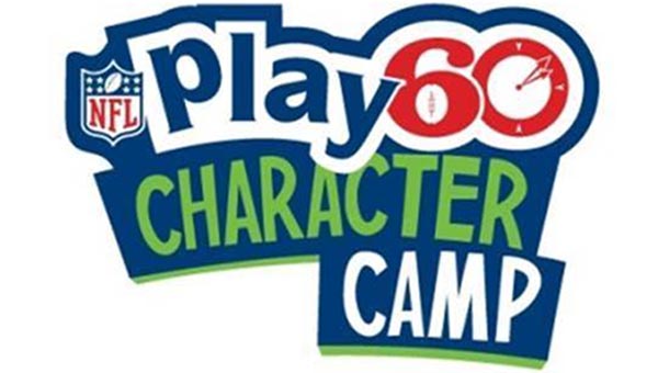 NFL Play 60 Character con más de 3,000 jóvenes este verano | Queens Latino