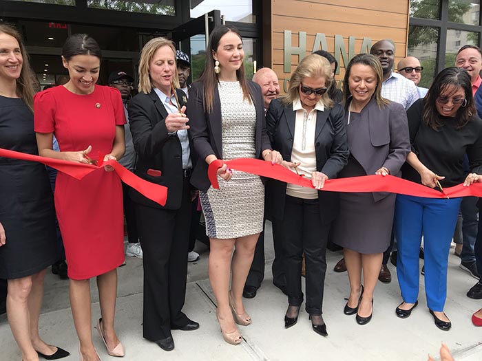 HANAC inaugura edificio en Corona | Queens Latino