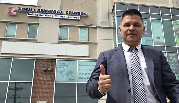 ZONI Language reabre sus puertas para enseñar inglés | Queens Latino