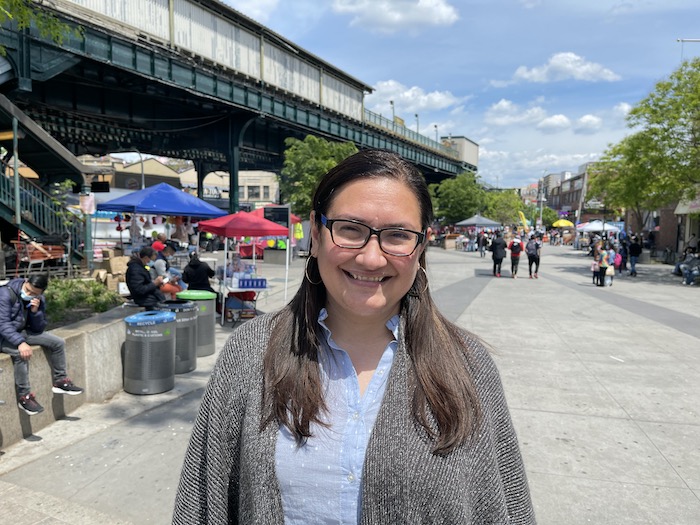 Ingrid Gómez: ‘Francisco Moya no hace nada por la comunidad’ | Queens ...