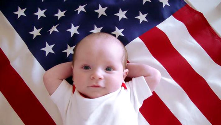 Conozca los nombres más populares de bebés en NYC | Queens Latino