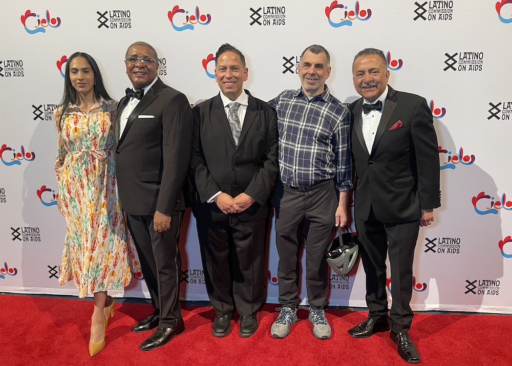 Cielo Gala por un mundo sano y sin homofobia | Queens Latino